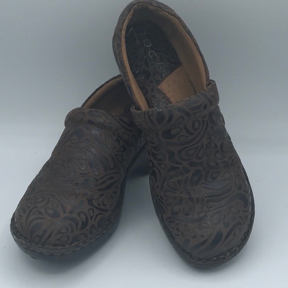 Shoes | Boc Peggy Leather Clog Size 1 | Poshmark